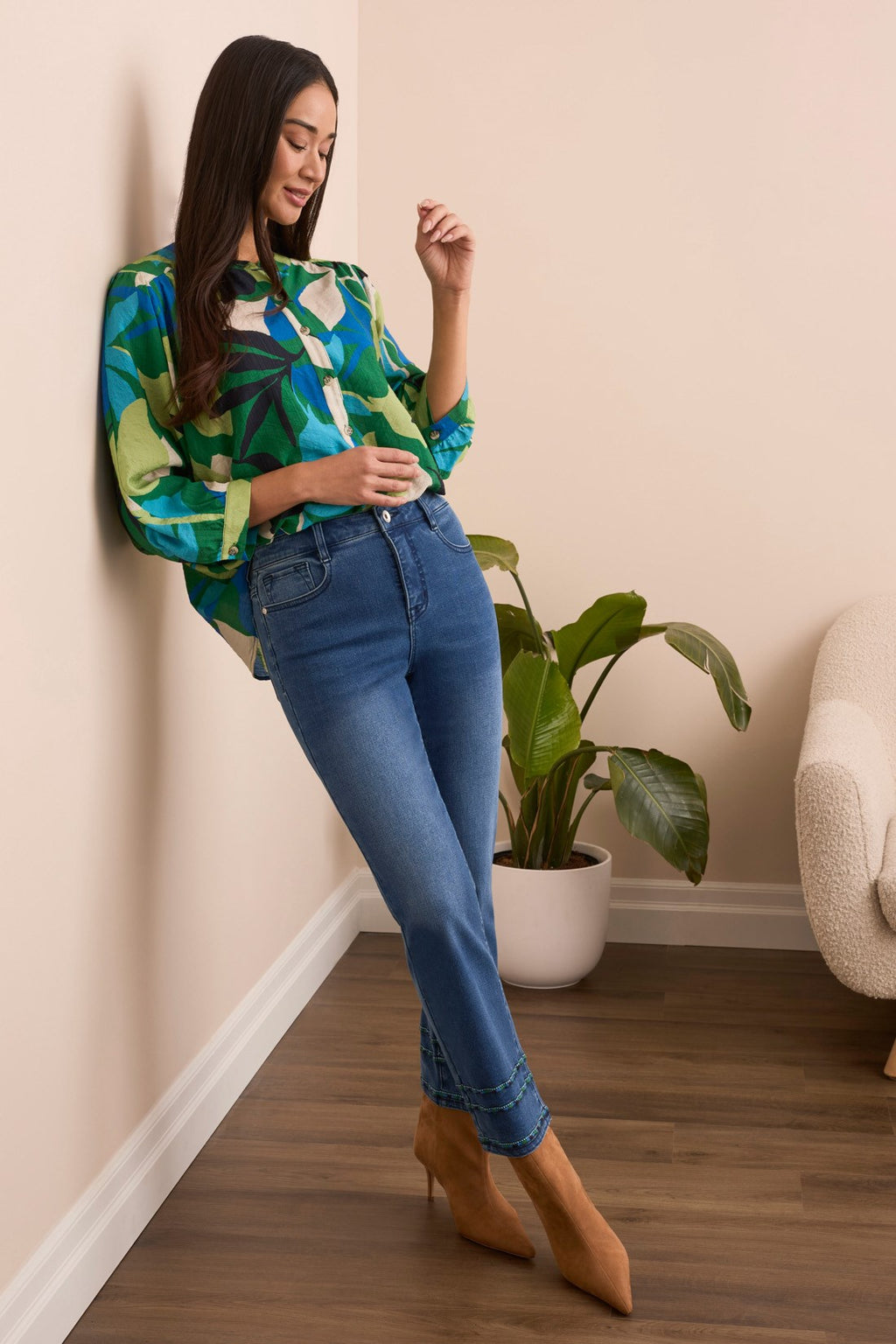 Audrey Straight Crop Jeans With Embroidery-Dk eclipse – Tribal® Fashion