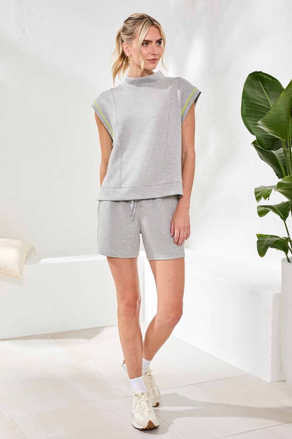 Techno Lux Mock Neck Contrast Piping-Lt.grey mix – Tribal® Fashion